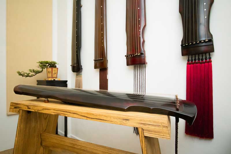 Guqin Lessons Singapore | Learning Simplified By Professional Teachers